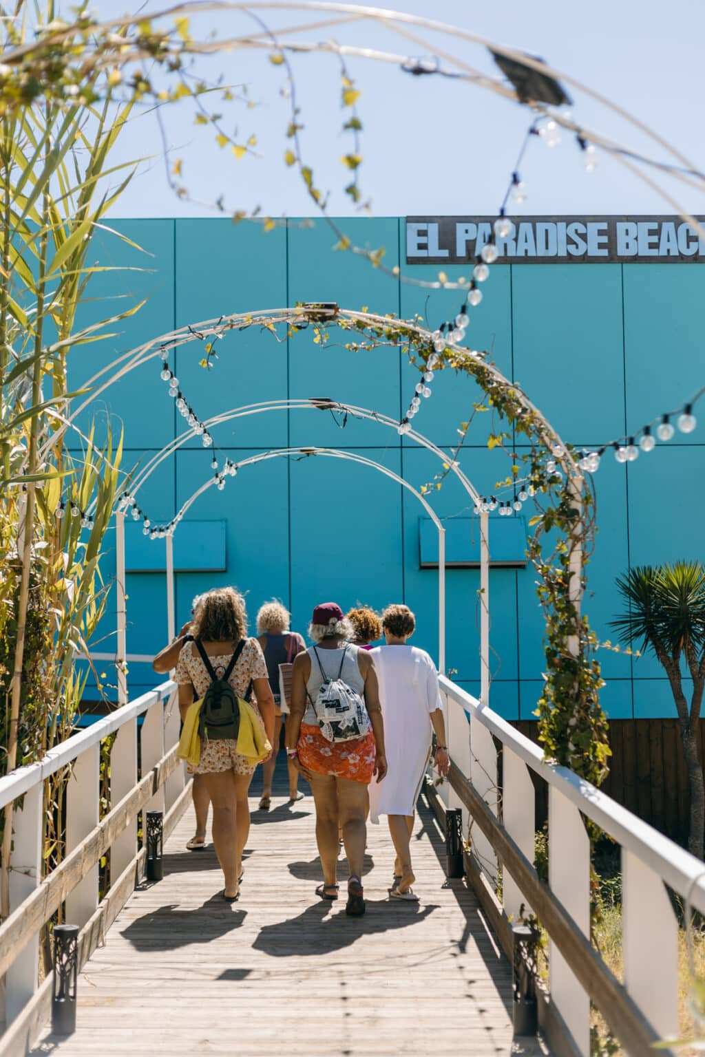 El Paradise Isla Canela: restaurante a pie de una de las playas más ...